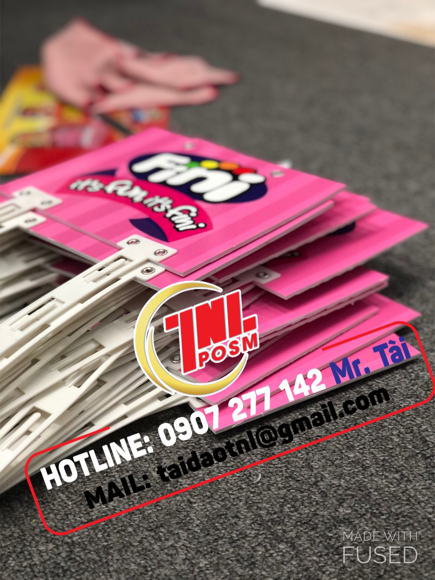 Hanger treo, Hanger treo bánh kẹo, Hanger dây nhựa, Hanger quảng cáo